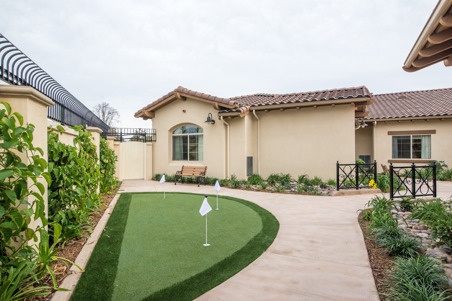Memory Care Assisted Living in San Diego, CA | ActivCare® Living
