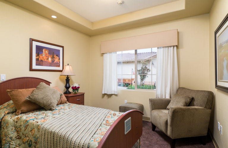 Memory Care Assisted Living in San Diego, CA | ActivCare® Living